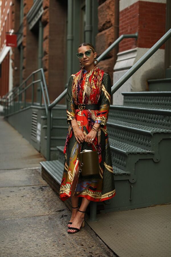 Scarf Print: o que é, como usar, 30 lindos looks para copiar