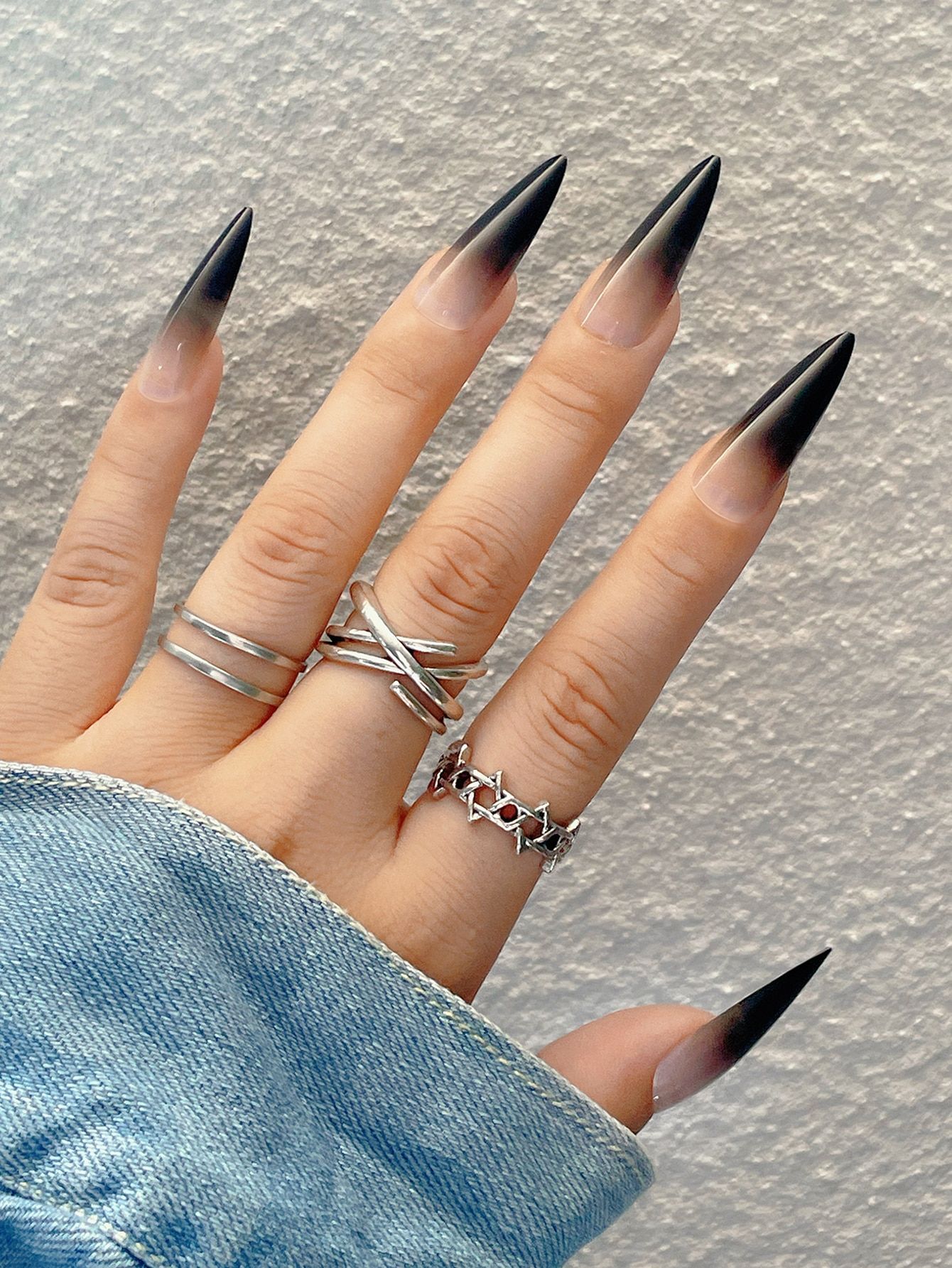 Unhas stiletto: o que é, como fazer, cuidados, 40 ideias para copiar