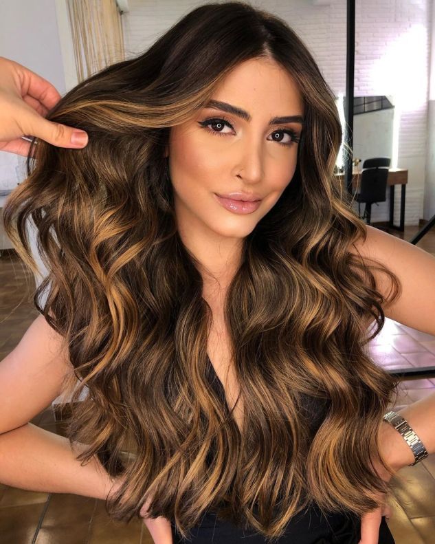 Mechas Sombreadas: O guia completo + 30 ideias para se inspirar