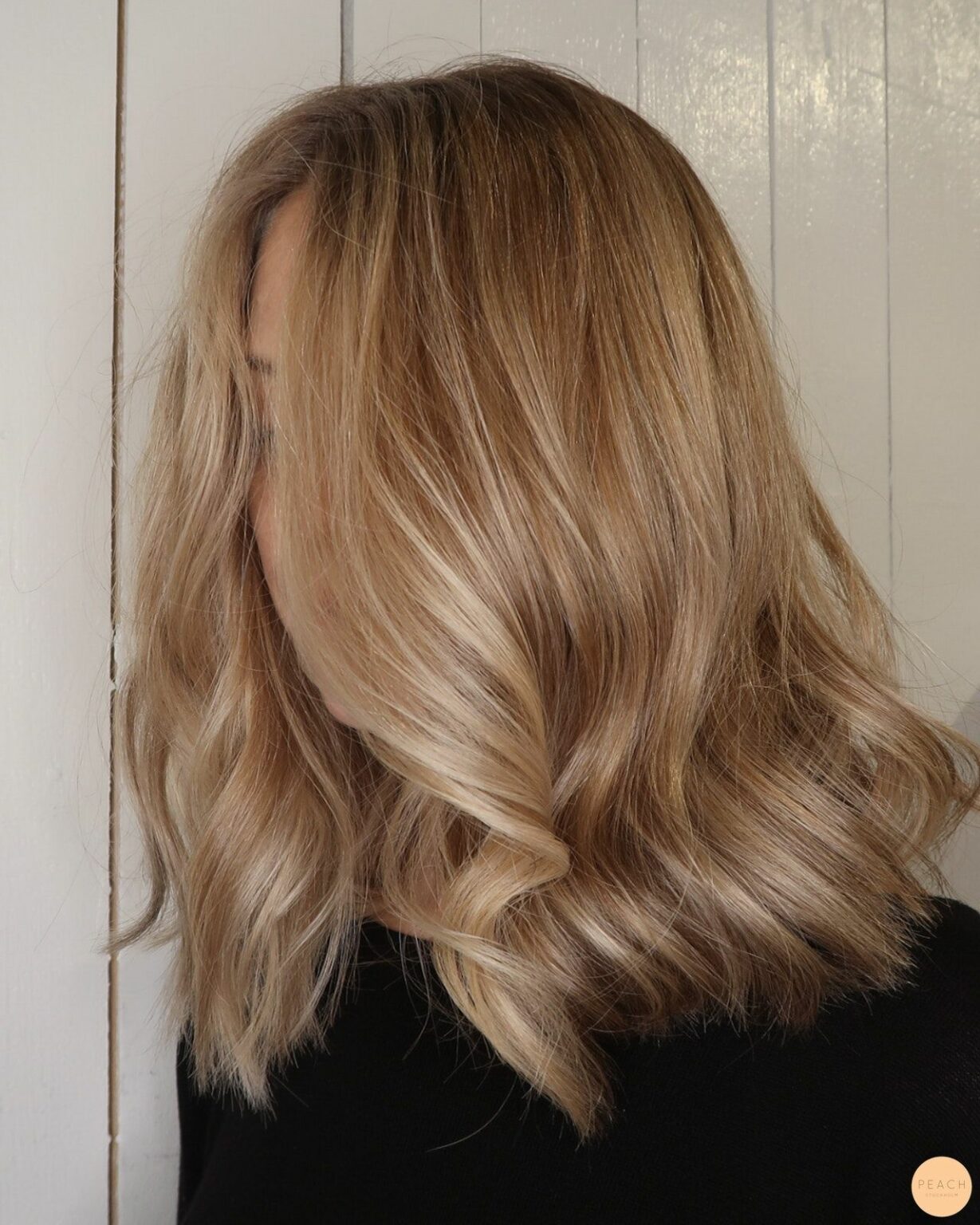 Cabelo loiro bege: dicas + 30 inspirações para adotar a cor da moda