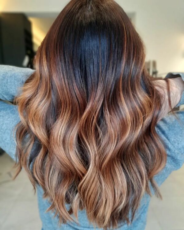 Mechas Sombreadas: O guia completo + 30 ideias para se inspirar