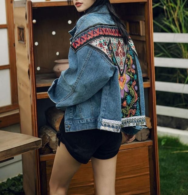 Moda Retrô e Vintage: Reviva o Charme do Passado em Seu Estilo