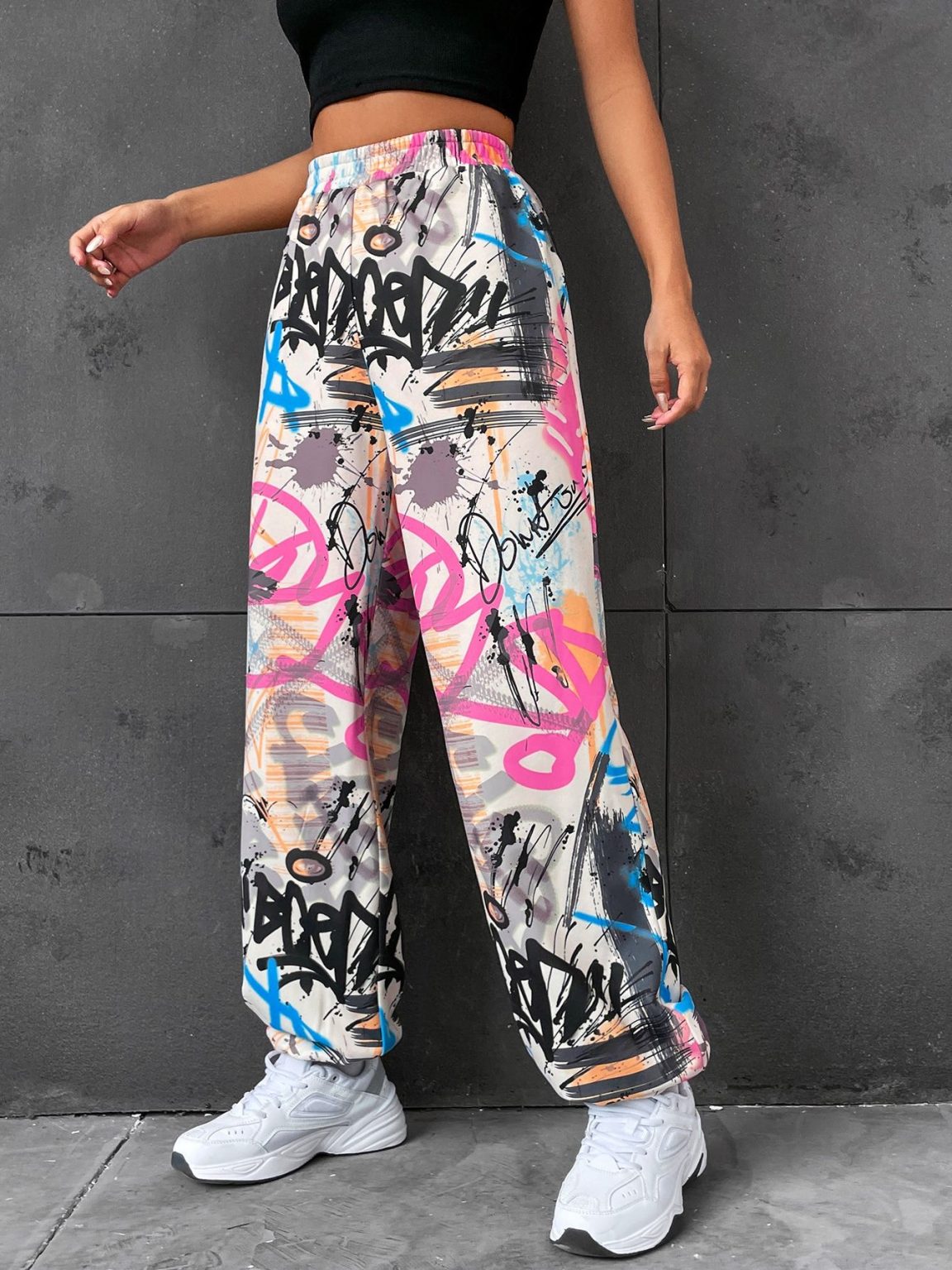 Moda Urbana: Estilo Revolucionário das Ruas ao Topo da Moda