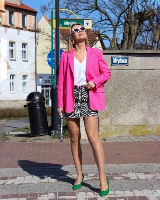 Rosa Barbie Looks: 10 Combinações que Encantam